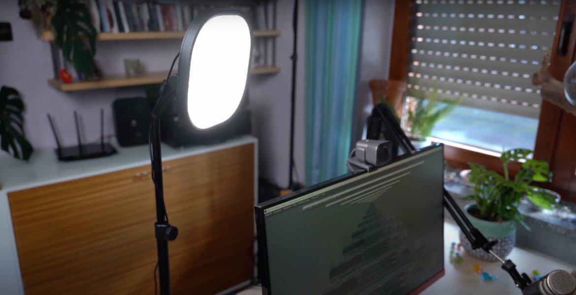 The 6 Best Streaming Lights to Buy in Australia 2024 - Mr Gadget